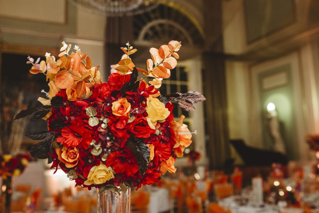 Autumn Decor Party Themes - Eventologists