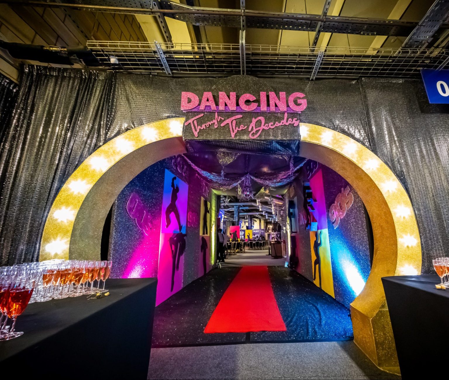 10 Event Decor Ideas for Your 80s Theme Party - Eventologists