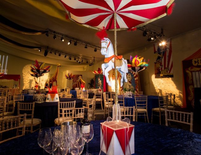Circus Theme Carousel Horse Table Centre - Eventologists