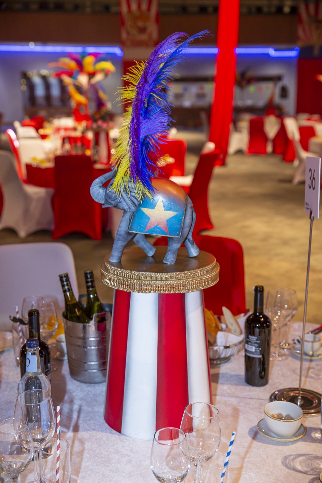 Circus Elephant Table Centre - Eventologists