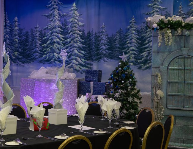 Ribbon Snowflake Festive Table Centre - Eventologists