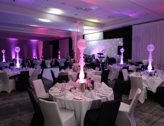Tall Crystal Ball Table Centre - Eventologists