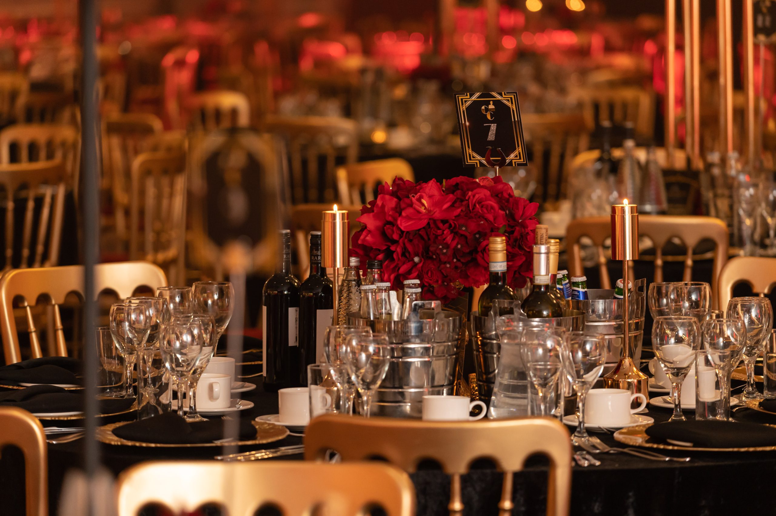 Gold Themed Party | Eventologists