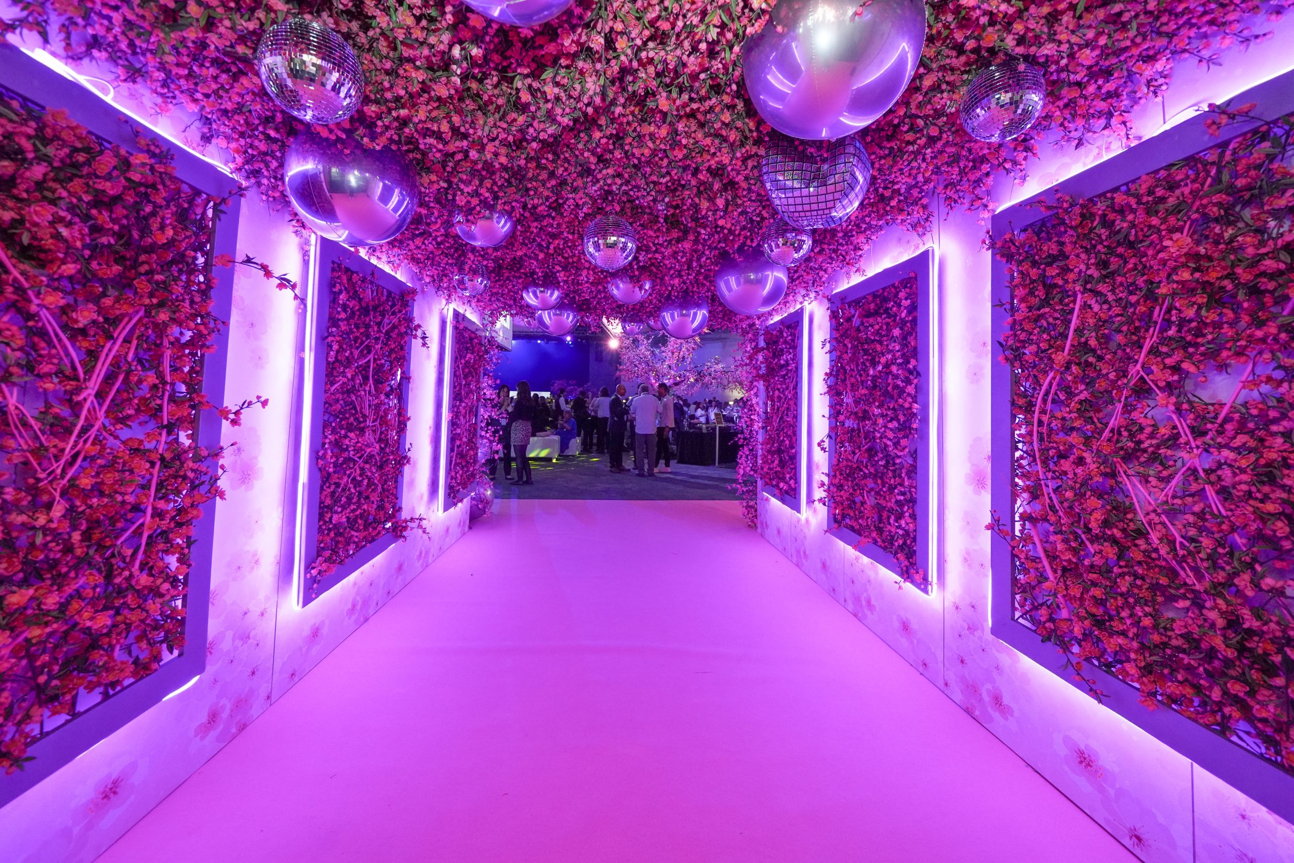 Neon Themed Party | Eventologists
