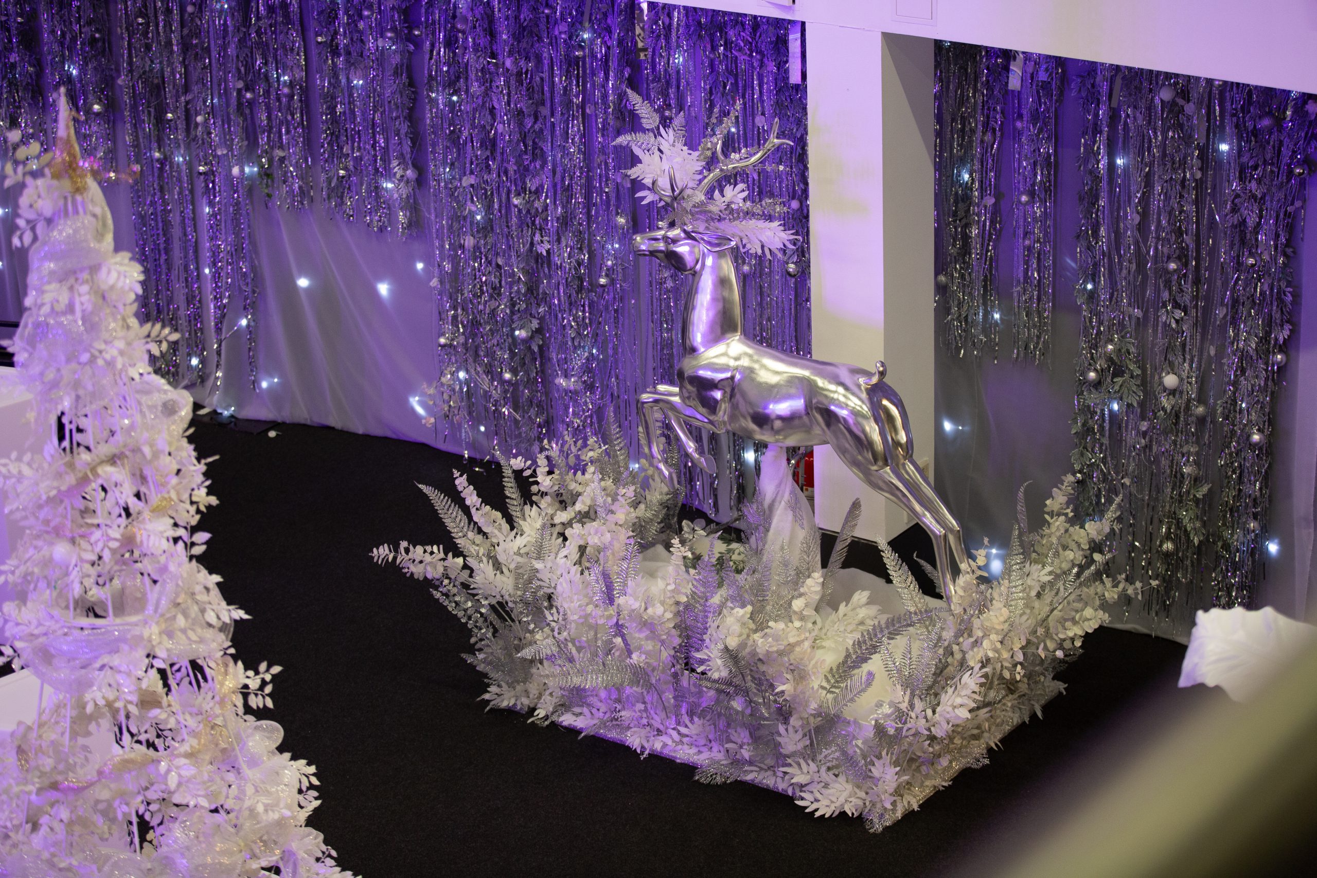 Christmas Decor Hire for UK Venues - Eventologists