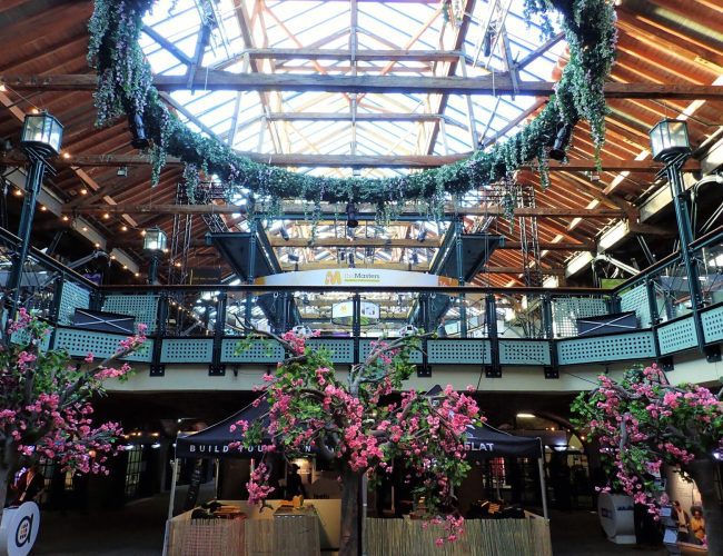 Foliage Ceiling Decor - Eventologists