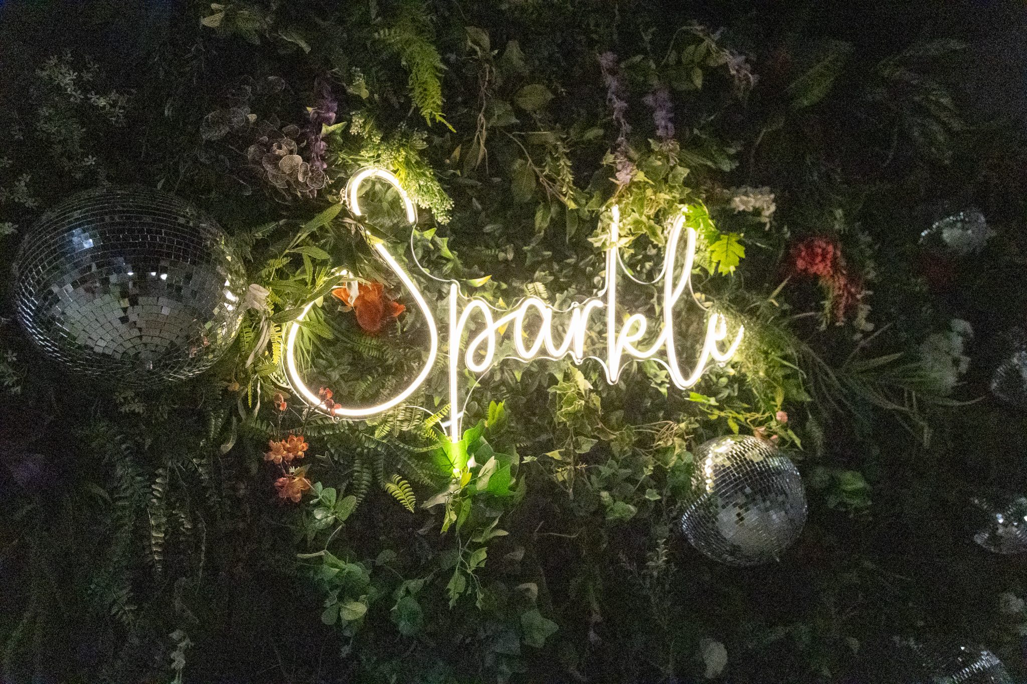 The Ultimate Guide for a Glam Event - Eventologists