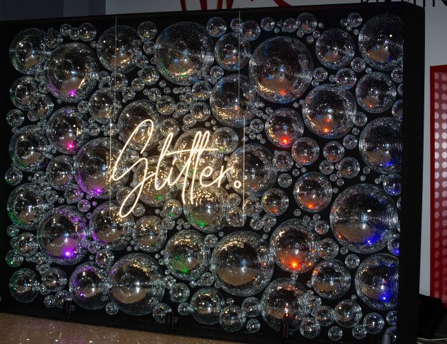 Glam Themed Backdrop - Eventologists