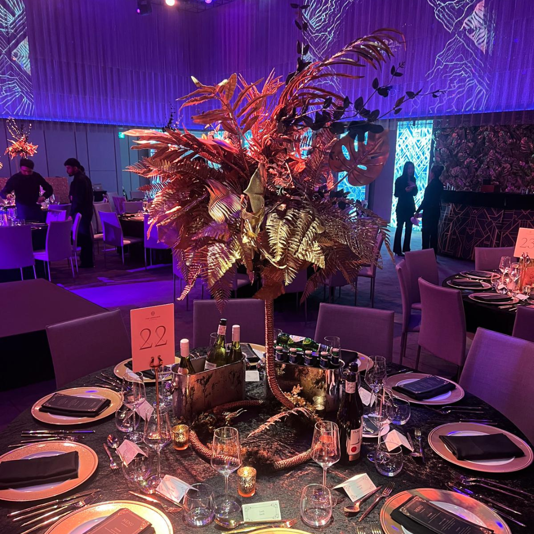 Gold Foliage Table Centre - Eventologists